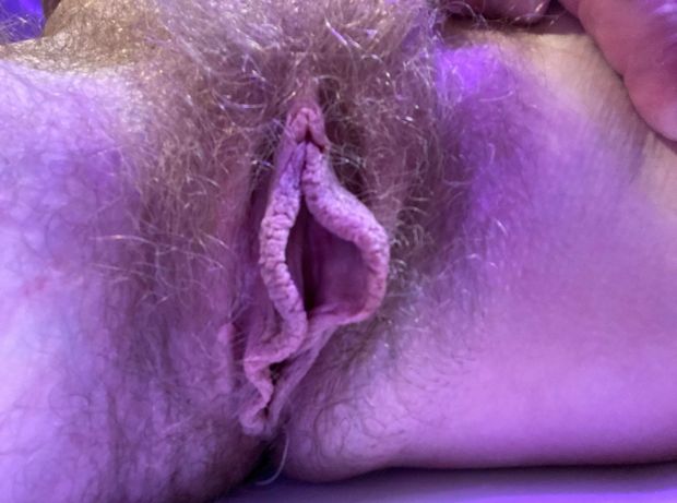 Big Pussy Lips Tubbys1st