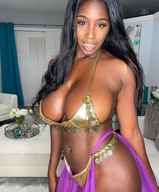 Ellie Mae As Belly Dancer Male43can