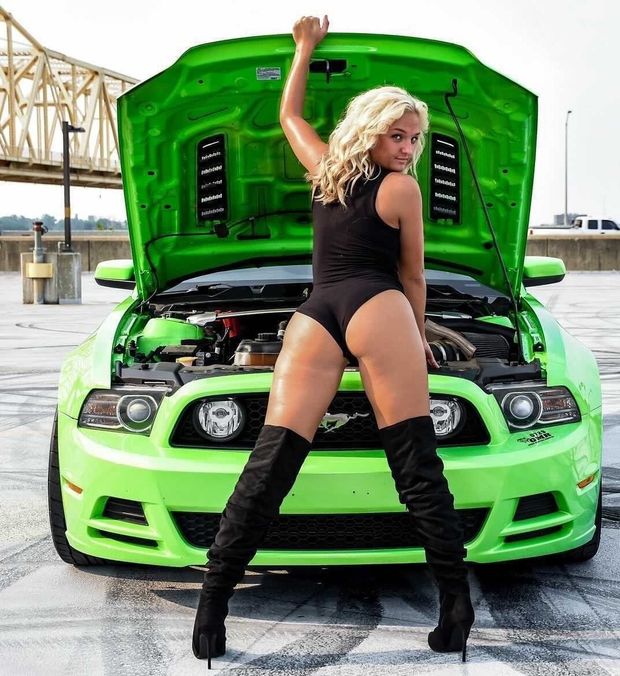 Mustang Slut Reggie74