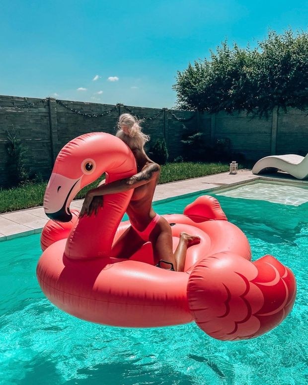 Justbackuponit Pool Float Pin 65049718