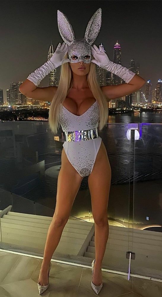 Diamond Bunny Tiki2rude