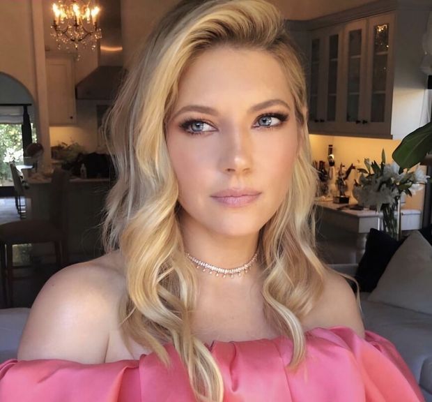 Katheryn Winnick Lollyfreak
