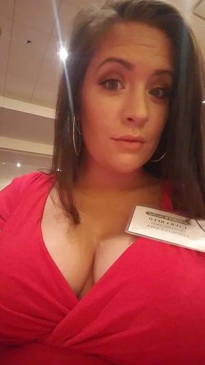 Laura Reed Pics