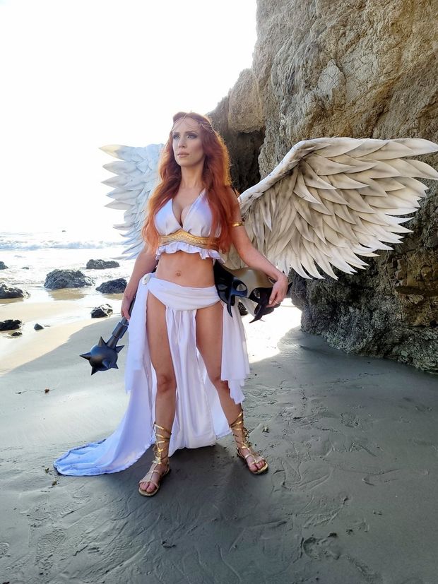 Hawkgirl Tonny