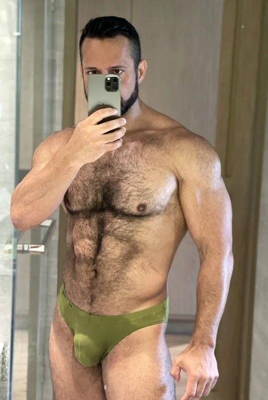 Adam Champ Phnix