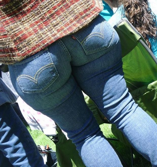 Tight Ass In Tight Jeans Smoody73