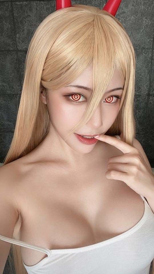 Ain Nguyen Cosplay Maharnweoo