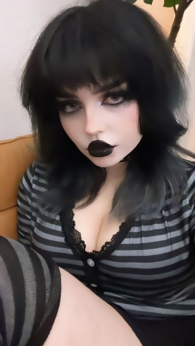 Queen Nephilim Alt Beauty 21 Buttercrumbz