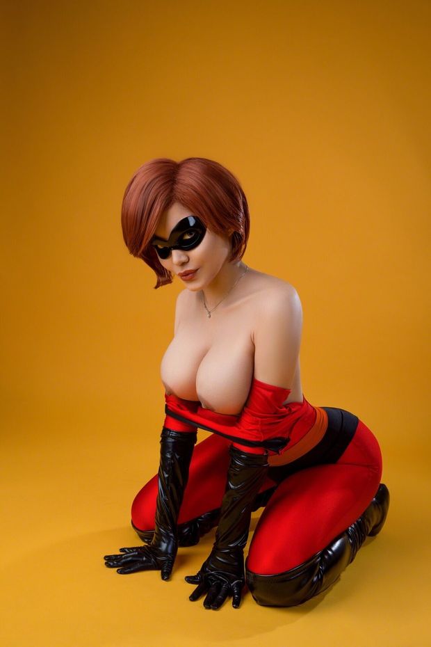 Helen Parr Kalinka Fox Maharnweoo