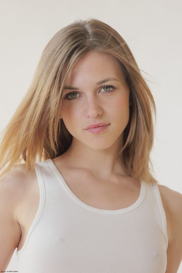 Kasey Chase Longlongevenings