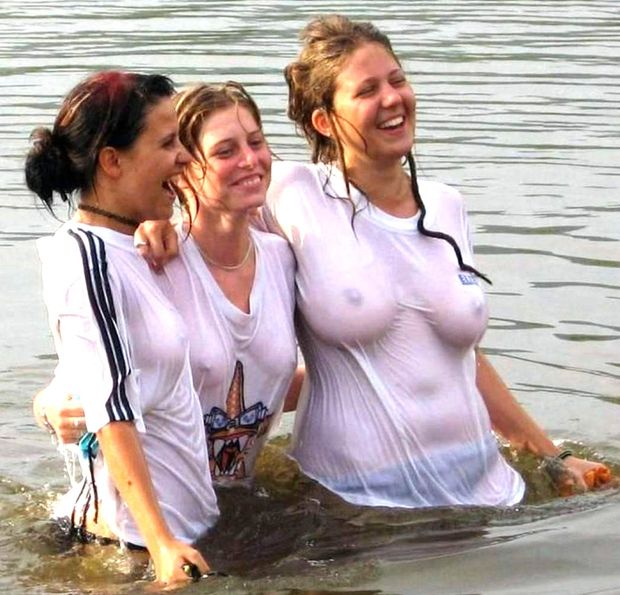 Impromptu Wet T Shirt Contest Phukyosef