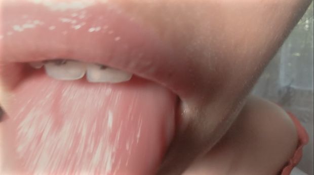 Lens Lick Hdkaobs