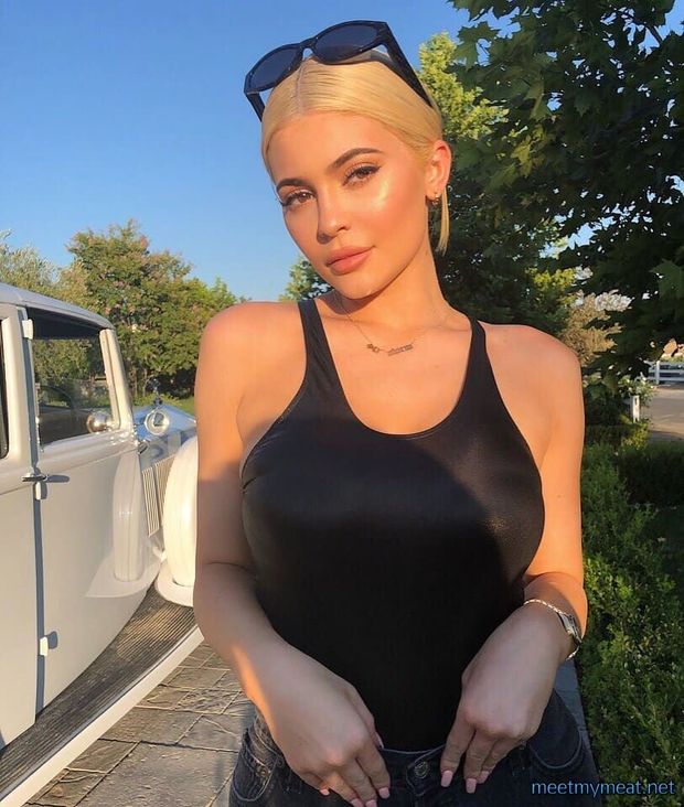 Shes So Damn Amazing Maxinediesel