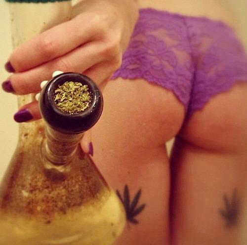 Weed Afrodita126