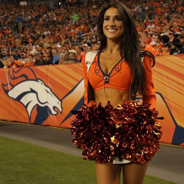 Romi Bean Denver Broncos Cheerleader 2 Rider8344