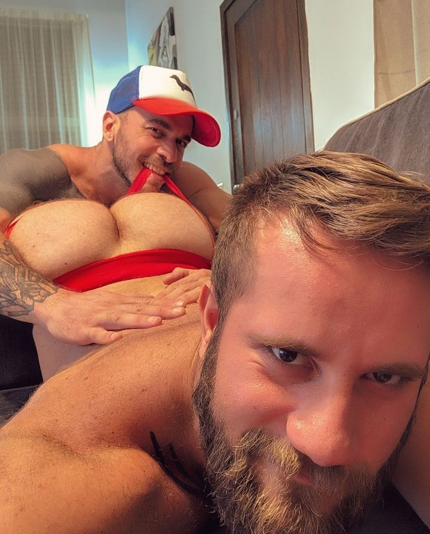 Lichu Grosso Grosso Xl And Bruno Thebeardx Barnesjohn62