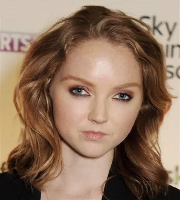 Lily Cole 1 Kennyt