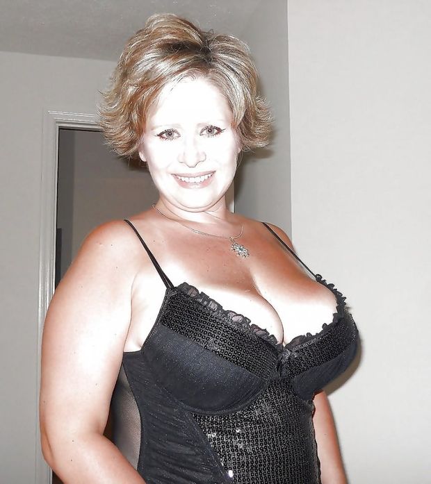 Sexy Granny With Great Tits Taurus67
