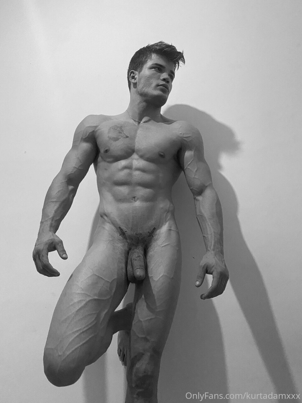 050223 Kurtadamxxx 4 Body Fat Maxi69