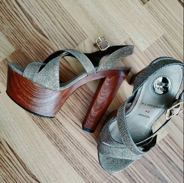 Hot Wooden High Heels Matuzalixxx