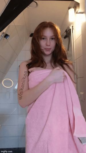 Glamournude Nikaniikaa
