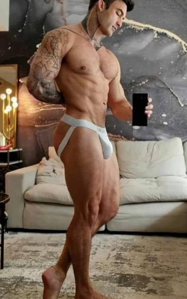 Hunk Selfie Houtex2019