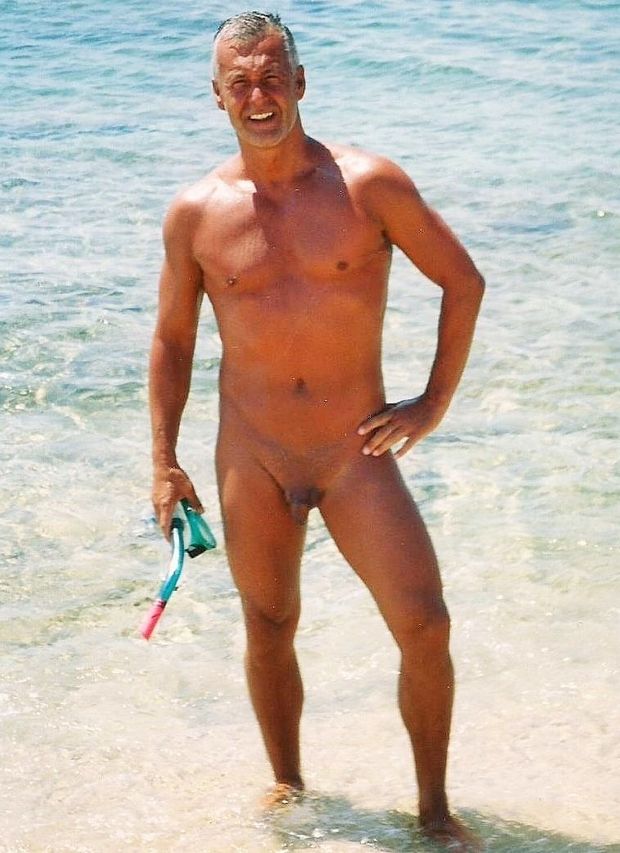 Smallest Cock On The Beach Perugino