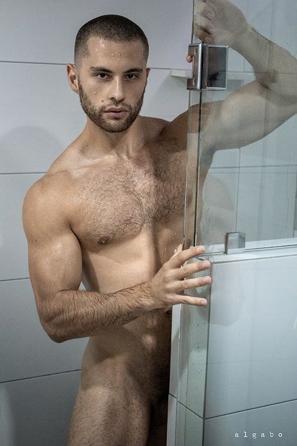 Alan M Phnix