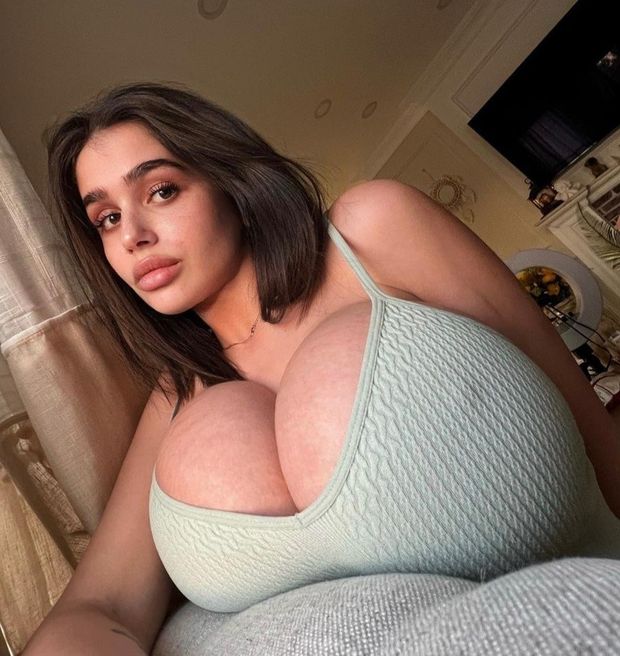 Julia Seafoam Green Top Pokies Male43can