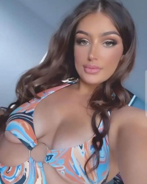 Snowbunny Jess Betalemon