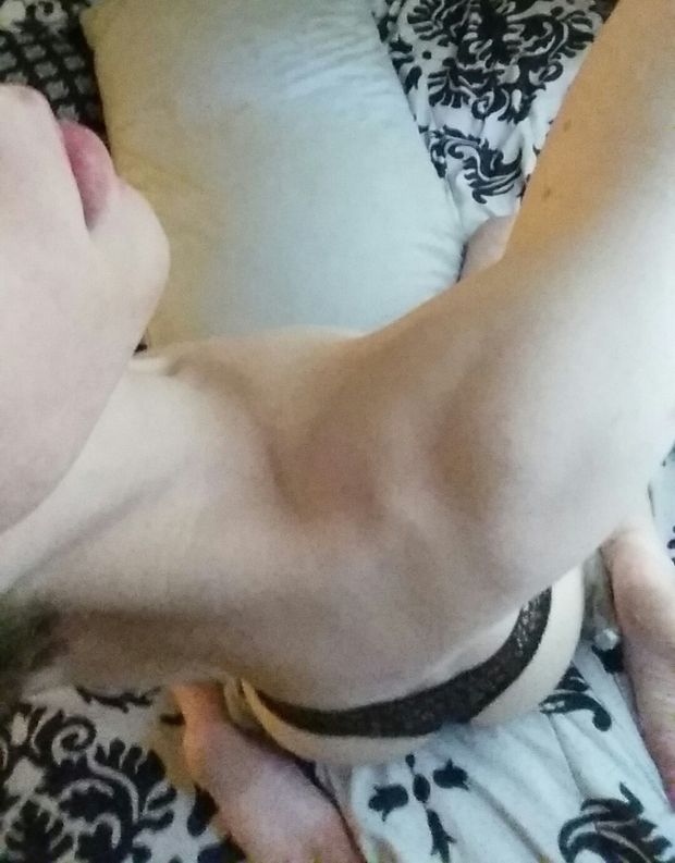 Amateur Twink Kyle Selfie Nude Kyle25