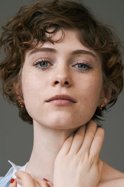 Sophia Lillis Apop