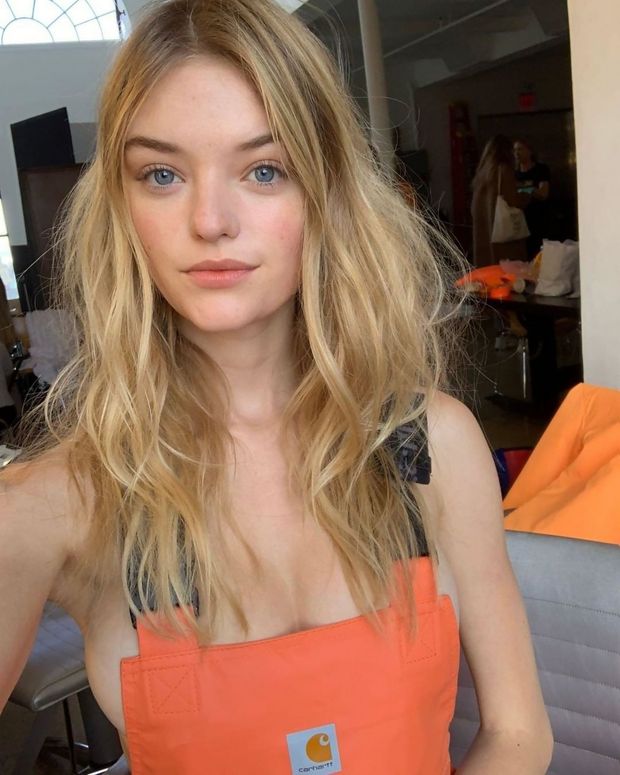 Willow Hand Ghengistittykhan