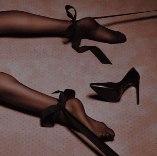 Tied Up Feet Xbrnz