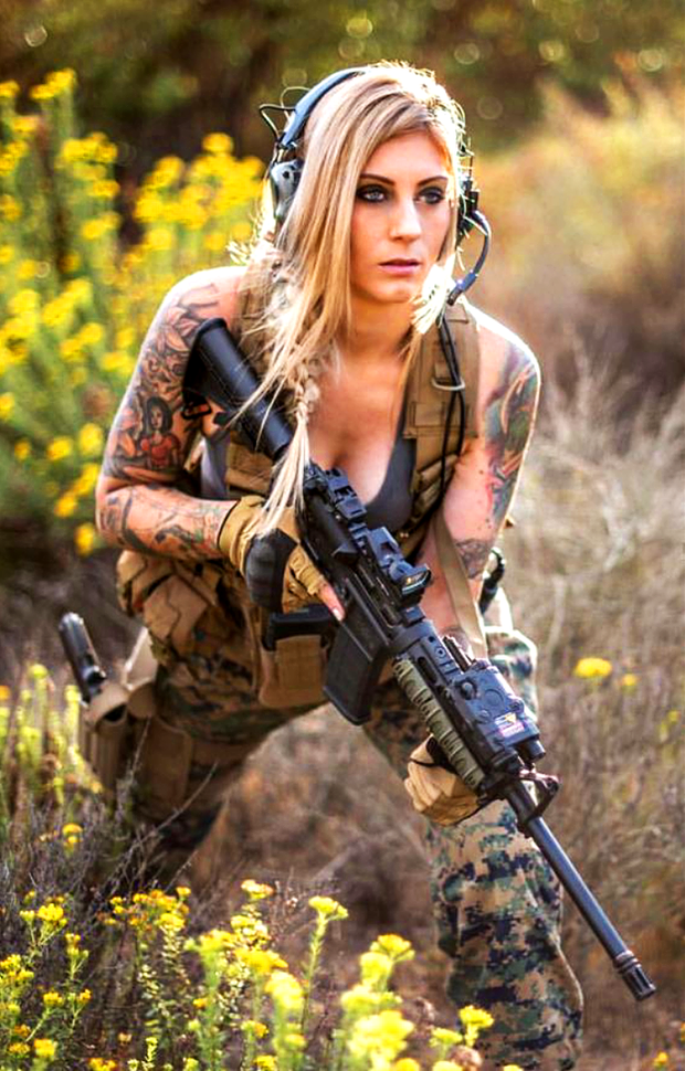 Army Fuckslutt