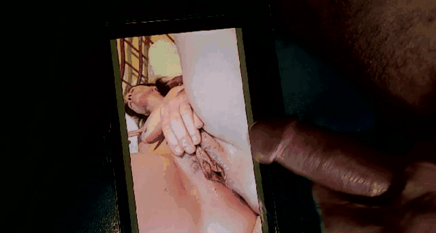 Bbc Showing One Of His Mature White Sluts His Sparkplug