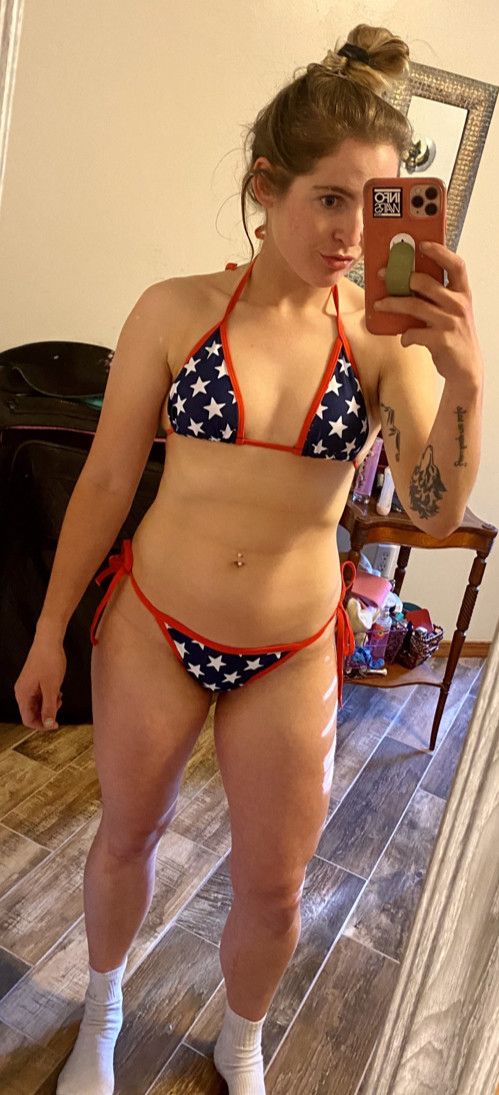 Maga Chicks Are Hot Chicks Phukyosef