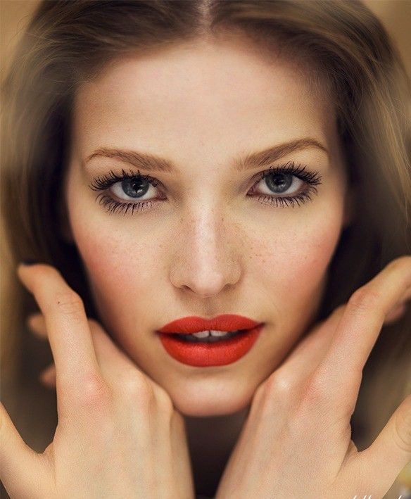 Lovely Beautyfan