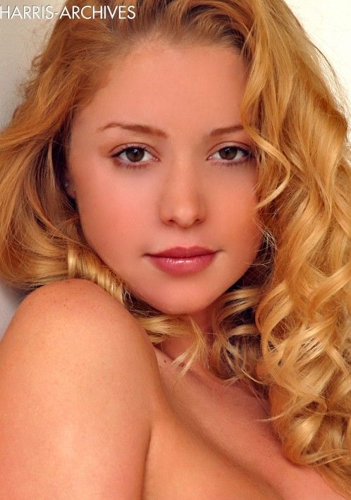 Holly Harris Beautyfan