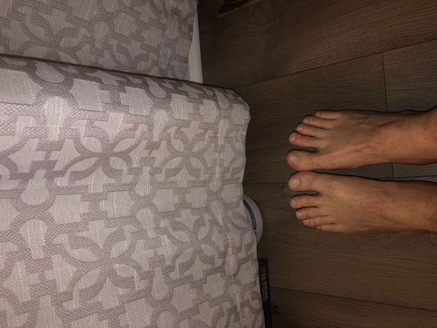 Should I Do Custom Foot Porn Sissystephiexoxo