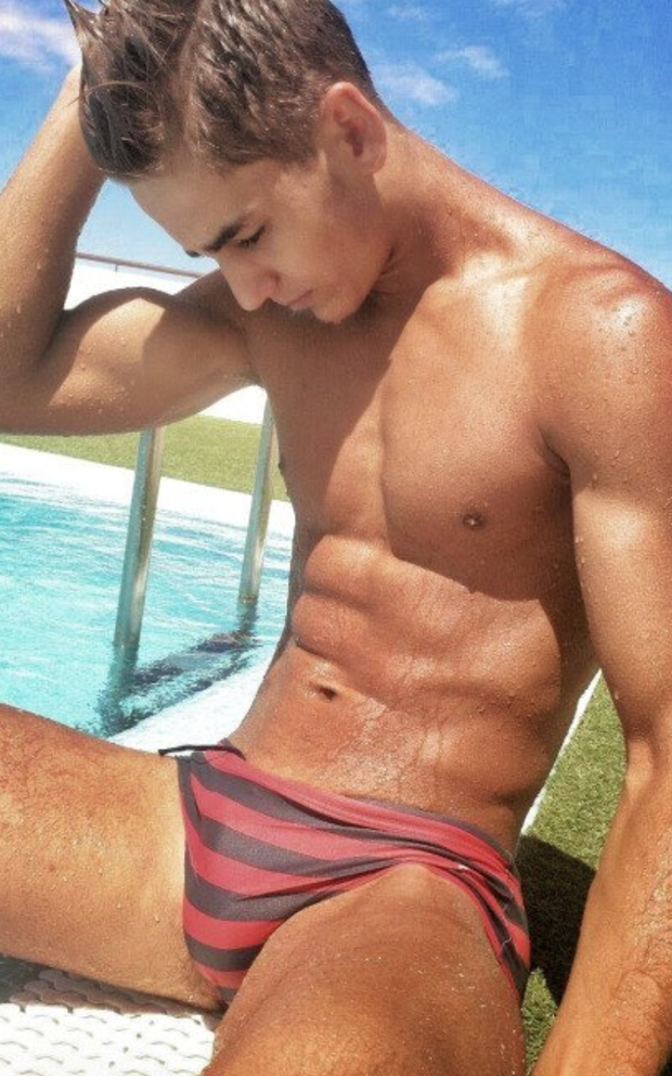 Hot Guy In A Speedo Houtex2019