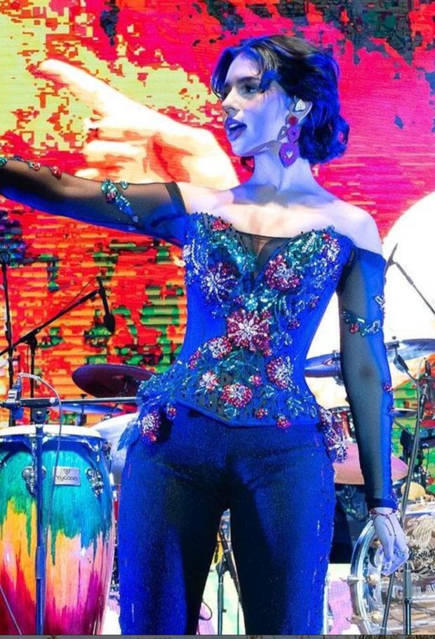 Angela Aguilar Perrolobohombre