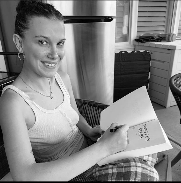 Millie No Bra Pretty Face Thiswhatimlookinfor
