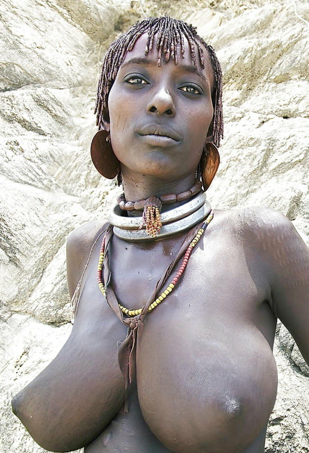 Big Beautiful African Breasts Cufo510