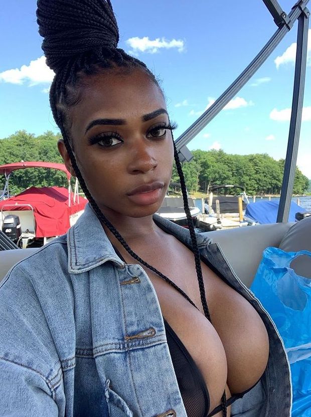 Hot Tits Pedroescamoso