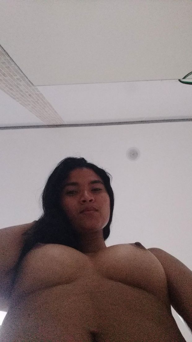 Joana Santos 8inchbigguy
