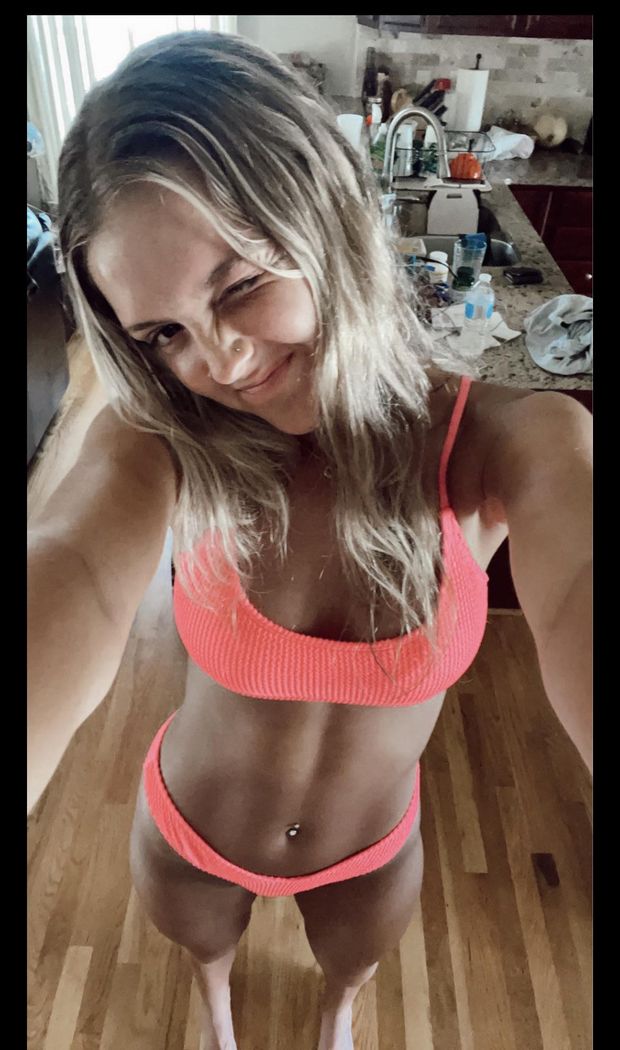 Quads Abs And Wink Doper12