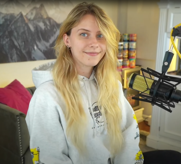 Noisy Butters Youtuber Cute Smile Prk6942