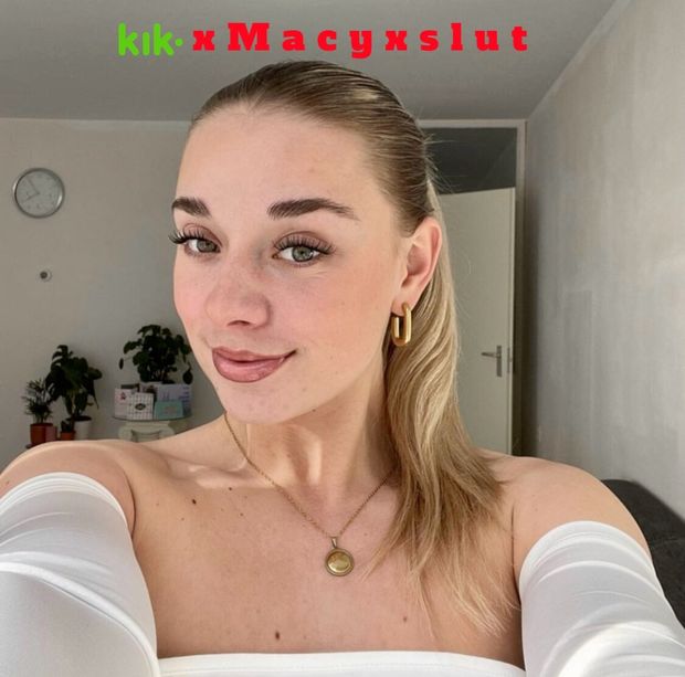Getting Ready For Her Date Realsteel85