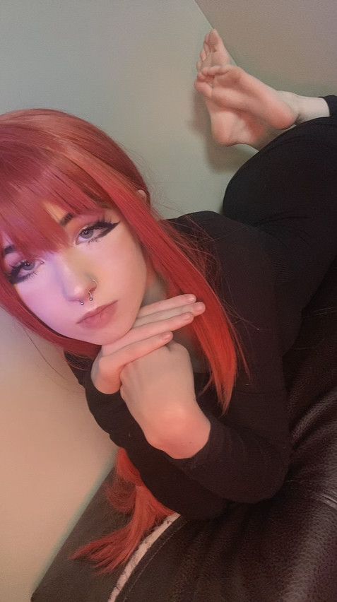 Makima Cosplay Urinalman